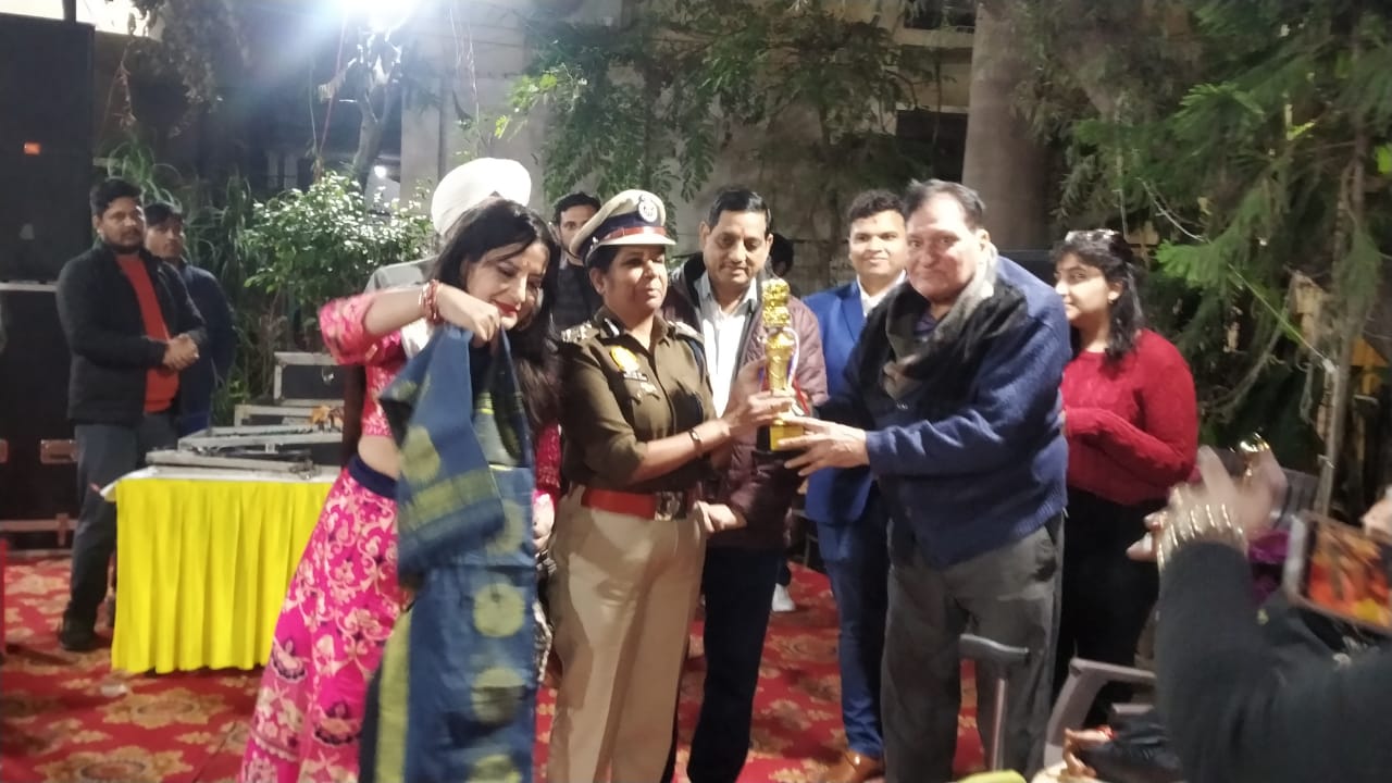 Honoring IPS Geeta Rani jee Verma – Hamara Samarpan Trust